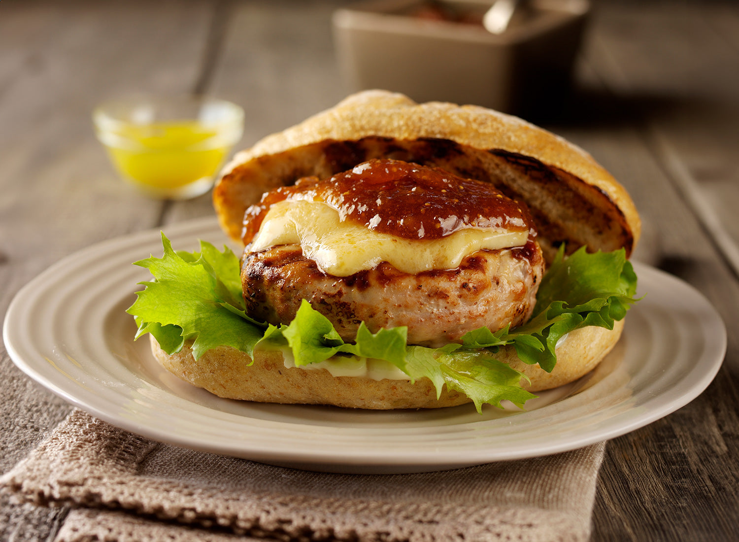 Smoked Beech Wood Chicken Burger | Snowdonia Cheese Co