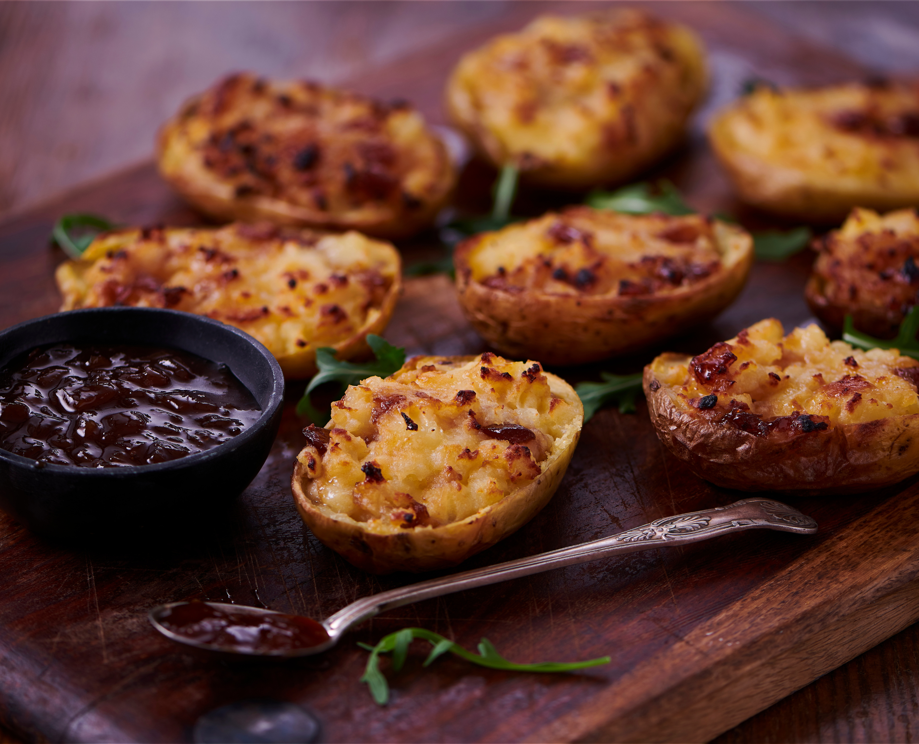 Stuffed Jacket with Black Bomber Cheese Recipe | Snowdonia Cheese Co